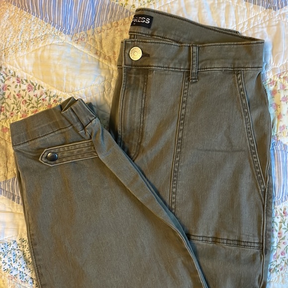 Express | Pants & Jumpsuits | Express Stretch Cropped Straight High ...